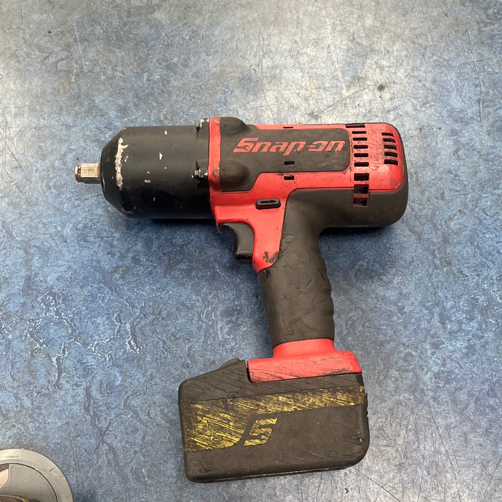 Pre-owned Snap on Snap-On CT8850 Impact Wrench 1/2" Cordless 18V - Own4Less